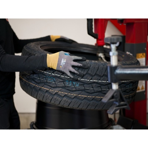 Ejendals Tegera 8805 Nitrile Gloves - Workwear.co.uk